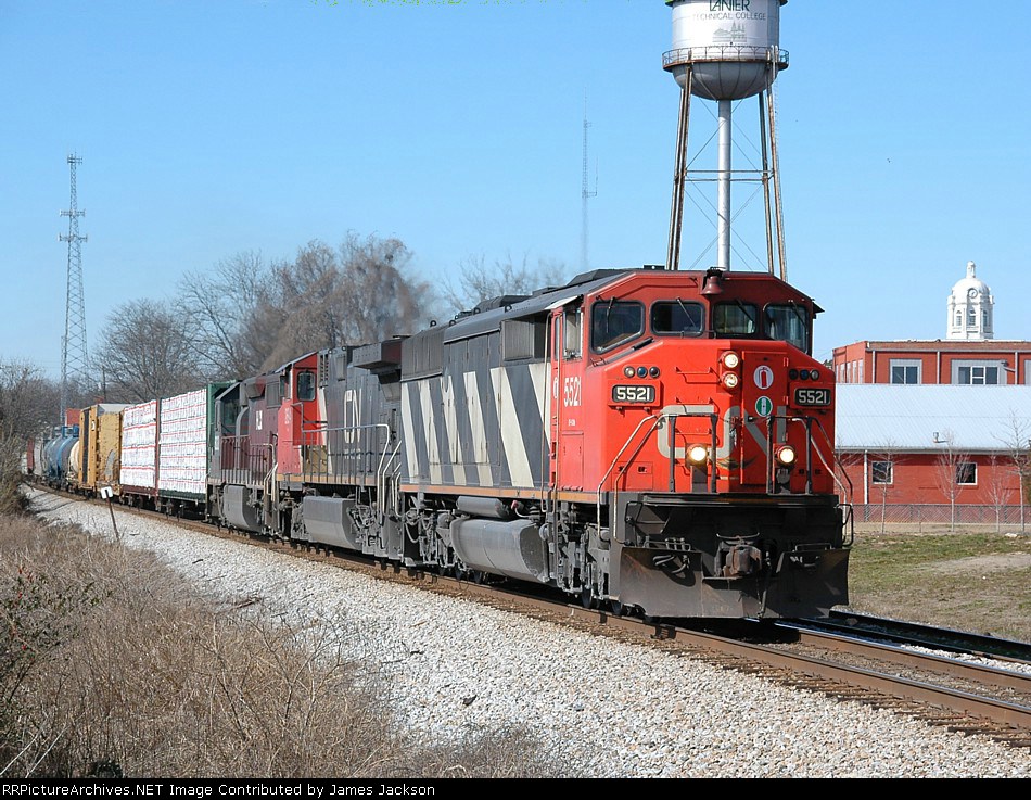 Q676/CN 5521